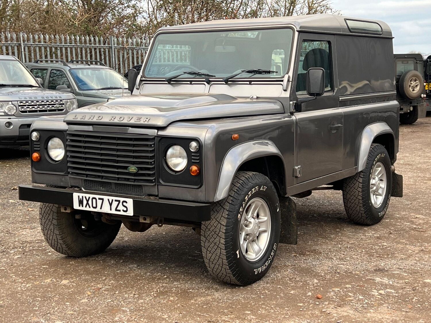 Used LAND ROVER DEFENDER 90 2007 Grey in Yeovil, Somerset | Gerald Hallett