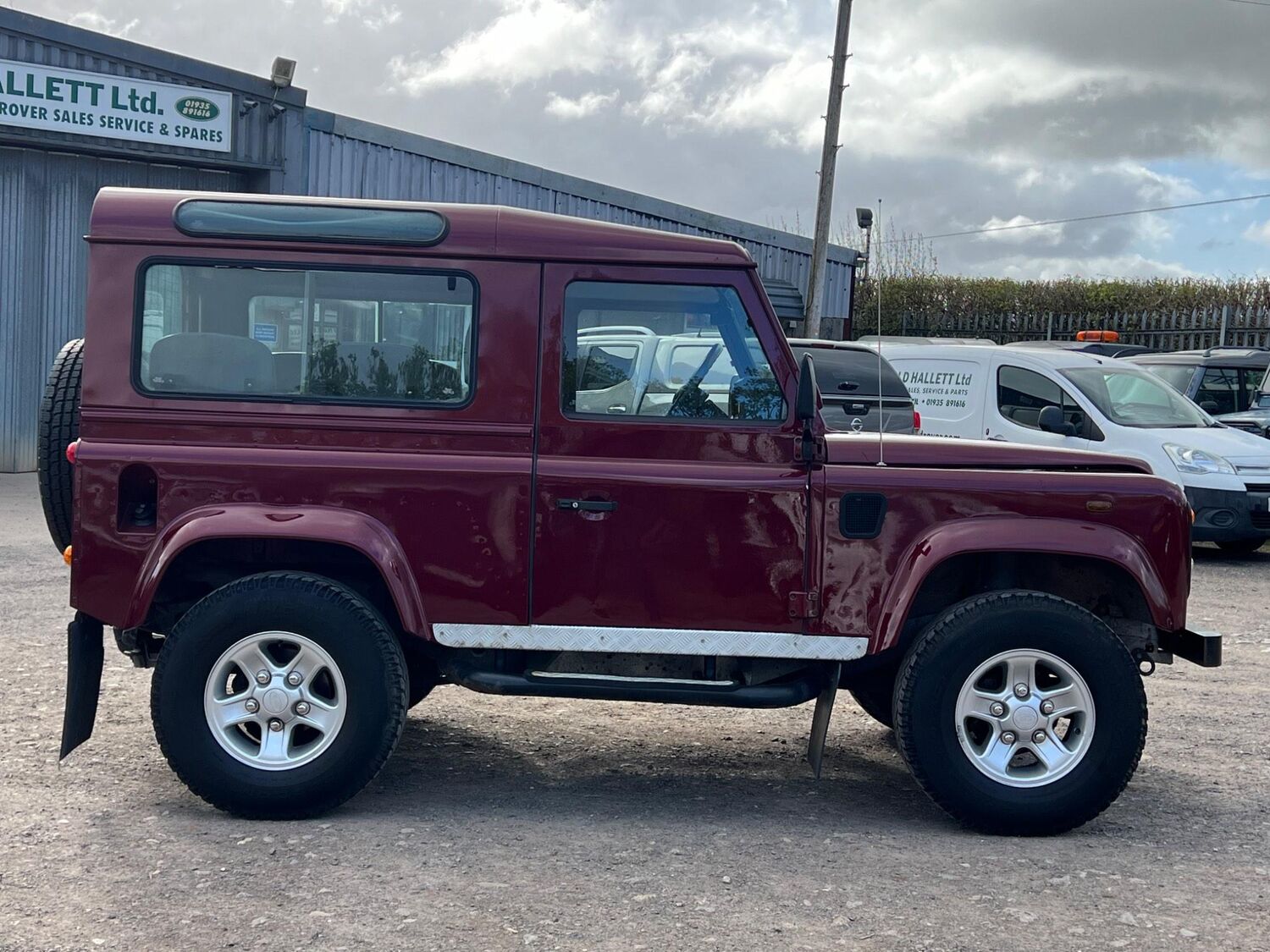 Used LAND ROVER DEFENDER 90 2001 Red in Yeovil, Somerset | Gerald Hallett