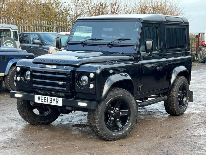 Used LAND ROVER DEFENDER 90 2011 Black for sale - £35495 in Yeovil ...