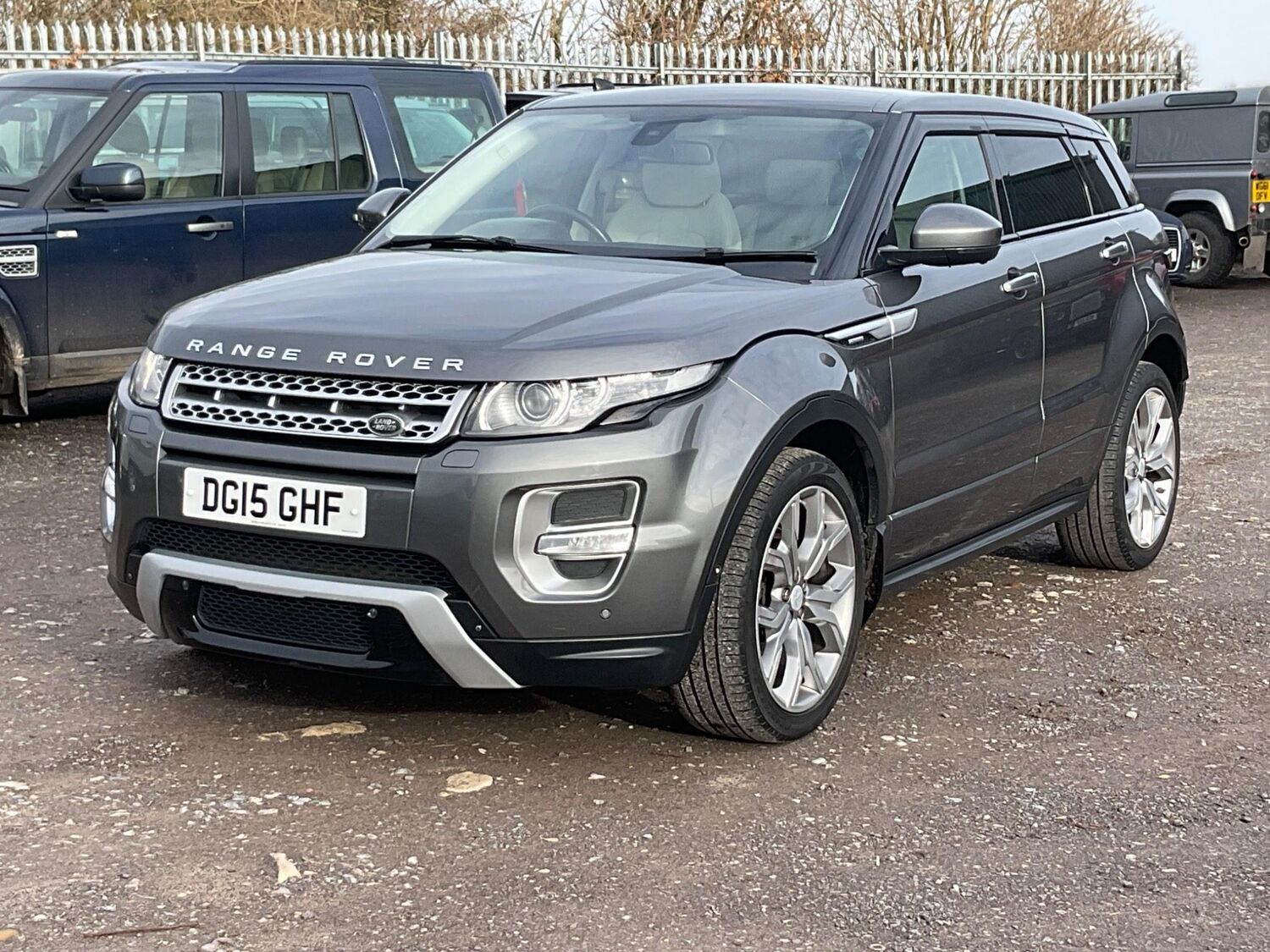 Used LAND ROVER RANGE ROVER EVOQUE in Yeovil, Somerset | Gerald Hallett