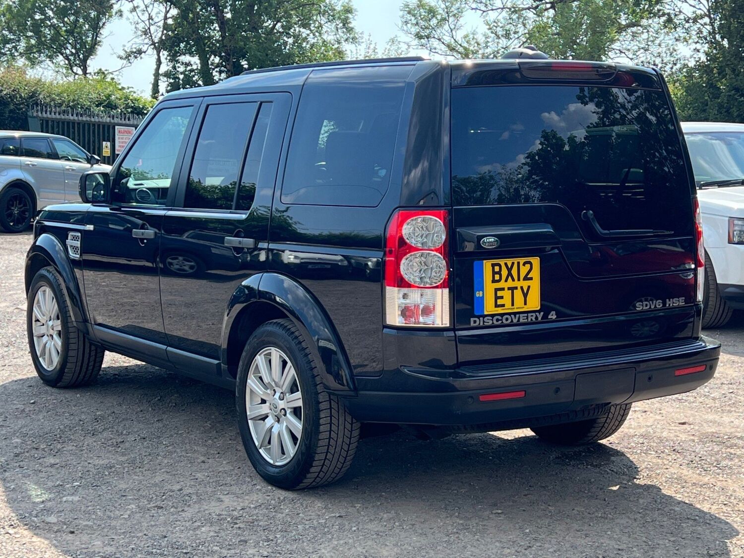 SOLD - Used LAND ROVER DISCOVERY 4 2012 Black in Yeovil, Somerset ...