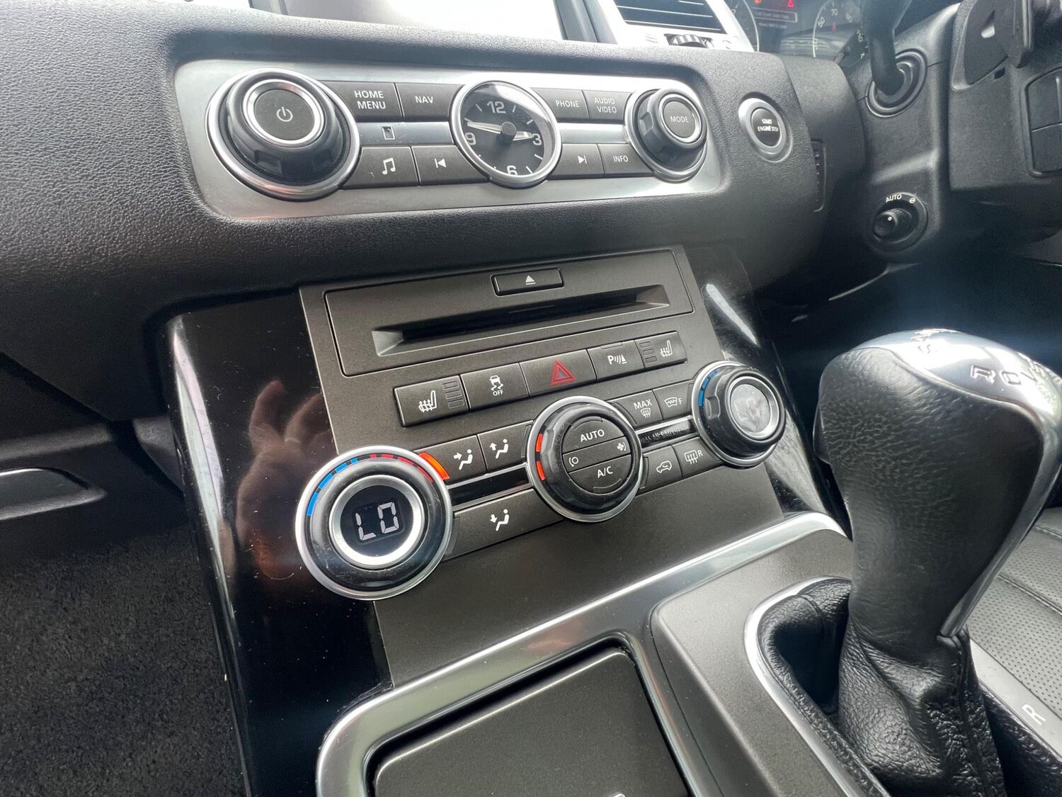 SOLD - Used LAND ROVER RANGE ROVER SPORT 2011 Silver in Yeovil ...